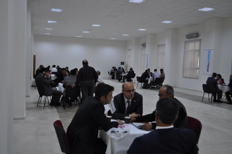 Diyarbakır Mermerinin Yeni Hedefi: Suudi Arabistan Pazarı Diyarbakır Mermerinin Yeni Hedefi: Suudi Arabistan Pazarı